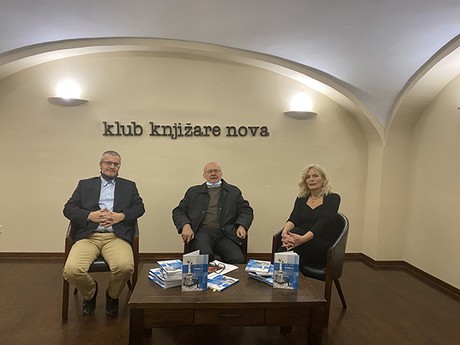 Matica hrvatska - Vijenac 724 - Duhovna poezija, Pervanovi anđeli i žene u fokusu